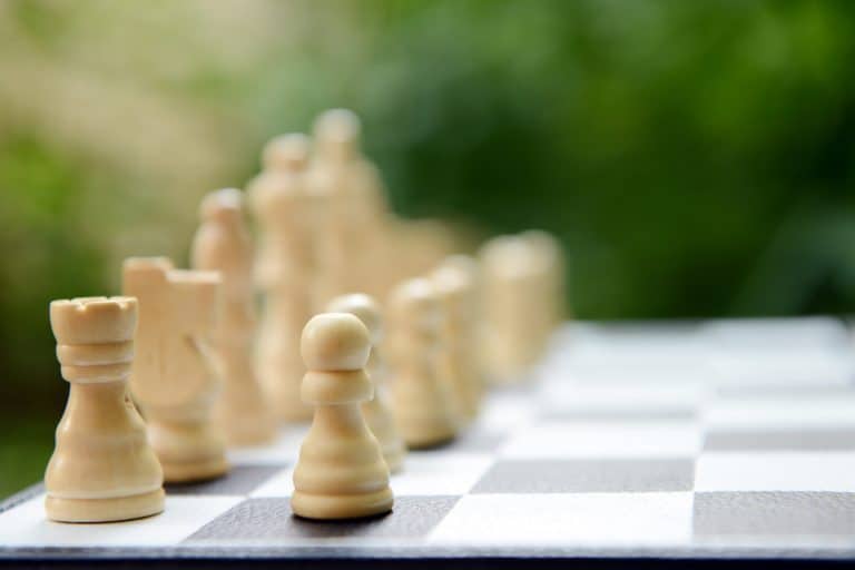 Can You Repeat Moves In Chess? - Chess Delta