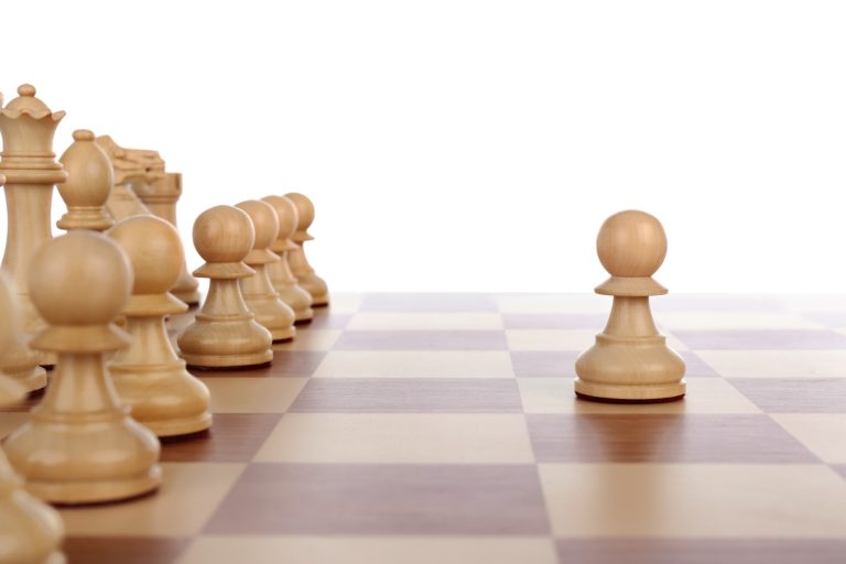 Which Chess Pieces Can Move Diagonally?