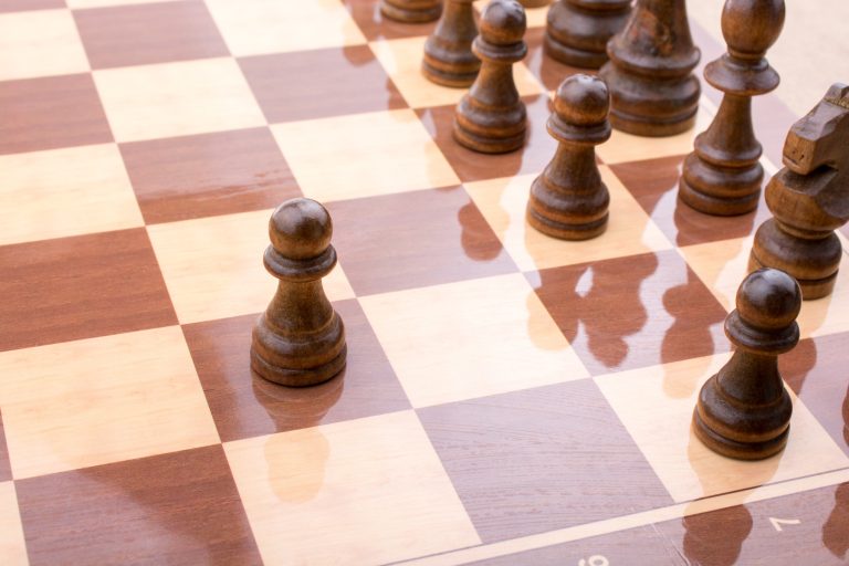 How Chess Pieces Move (Explained With Pictures!) - Chess Delta